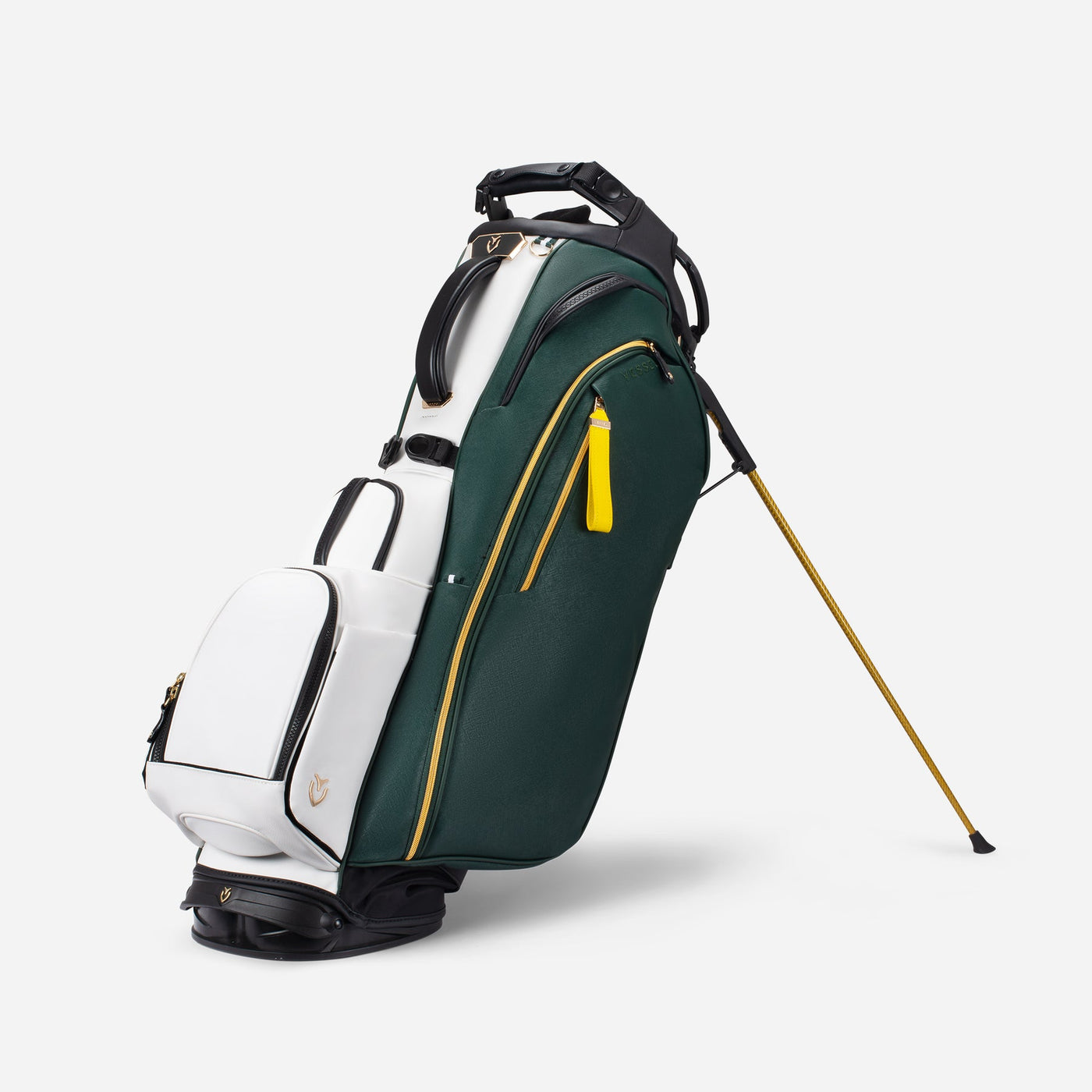 VESSEL UK | Luxury Performance Golf Gear, Golf Bags & More