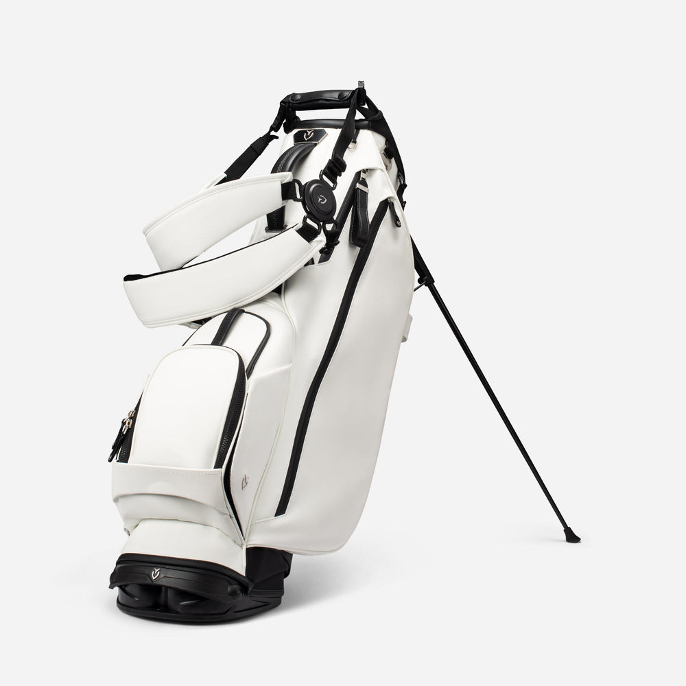 Lux Stand in Crosshatch White