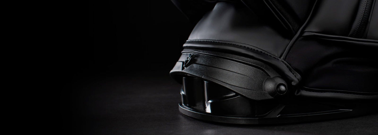 Golf Stand Bags UK | Lightweight & Premium Bags by Vessel